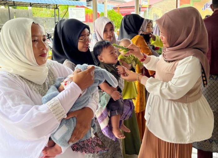 Syariful Anam bagi 9 Anak Meriahkan Peringatan Maulid Nabi SAW di Masjid Al Ikhlas - Lendoot.com ...